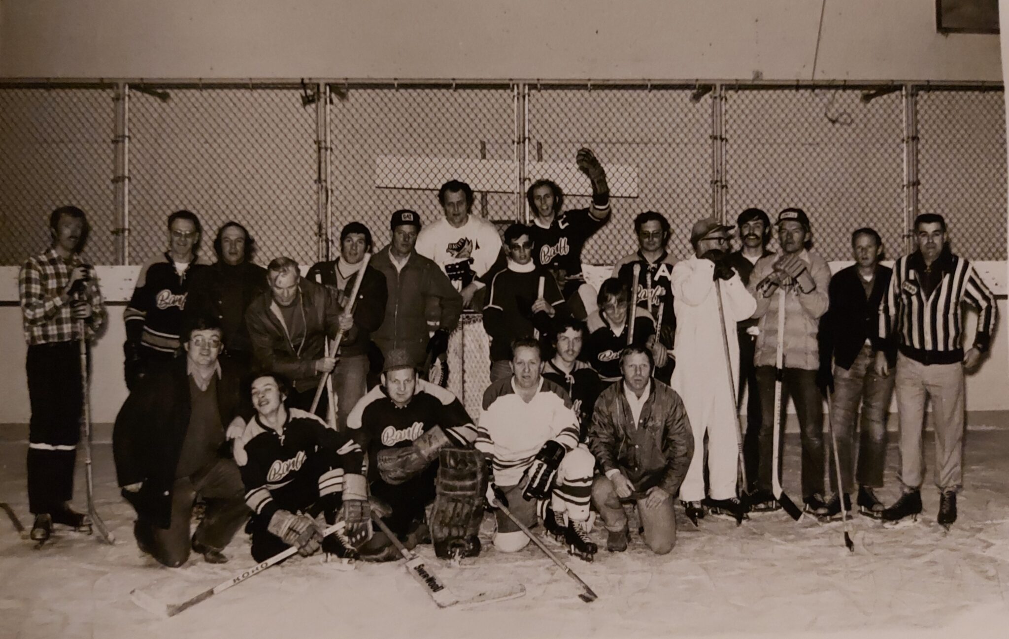 1975 hockey game at Banff | Canadian National Park Warden Alumni
